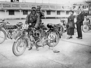 The Women at the ISDT | Speed Track Tales